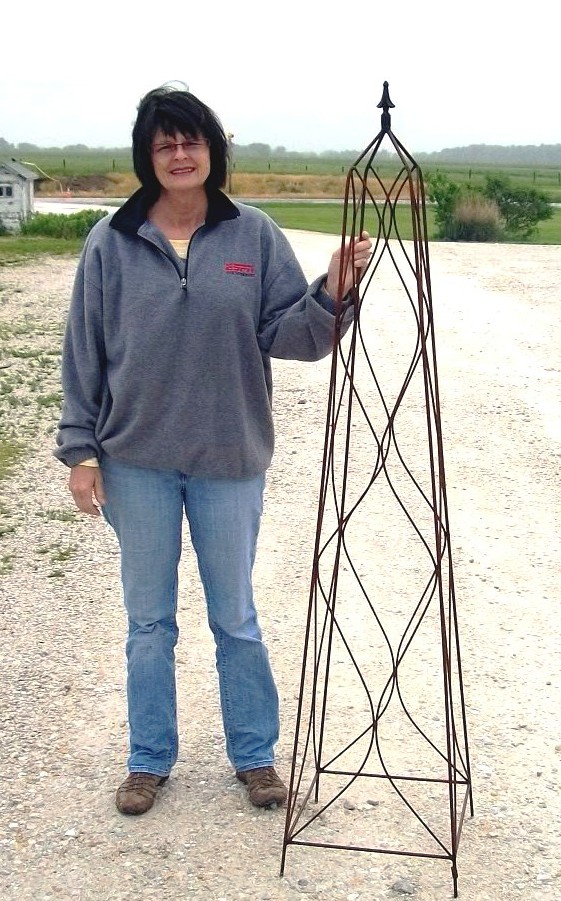 Biggest Metal Square Finial Flower Topiary