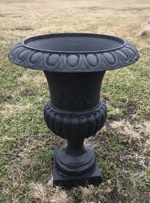 30" Cast Iron Cassandra Urn Decorative Containers