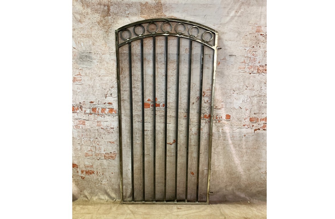 Circle Top 5't x 3'w Wrought Iron Entrance Gate