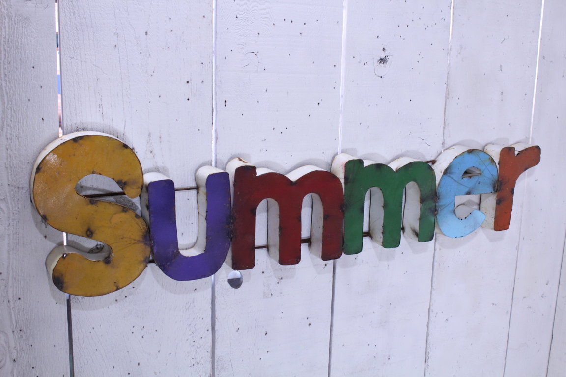 Colorful Metal Summer Sign Hanging Wall Decor