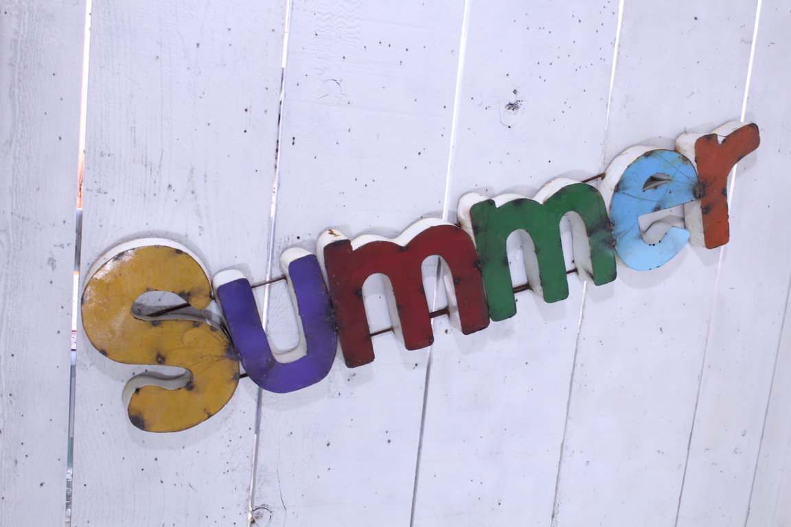 Colorful Metal Summer Sign Hanging Wall Decor