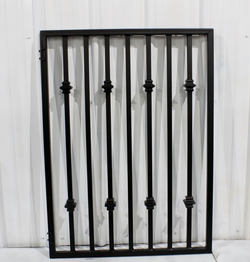 Custom Made Fencing & Gates With Collar Accents