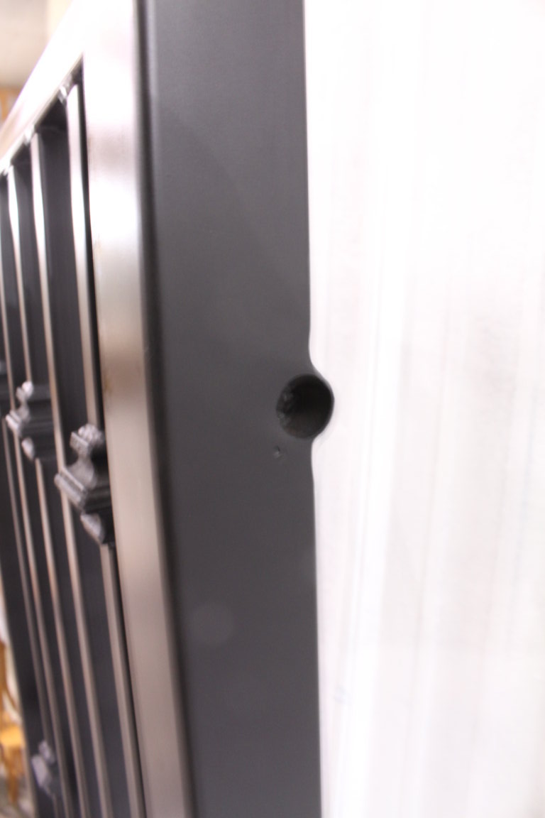 Custom Made Fencing & Gates With Collar Accents