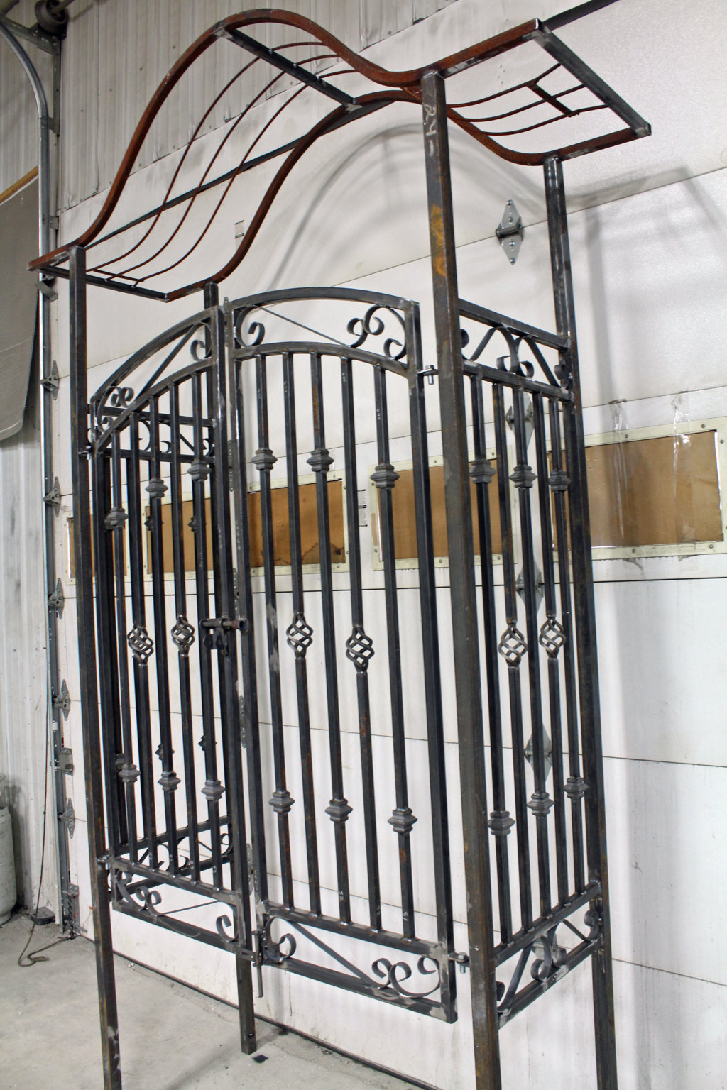 Made To Order Donovan Arch Top Arbor Entrance Gate