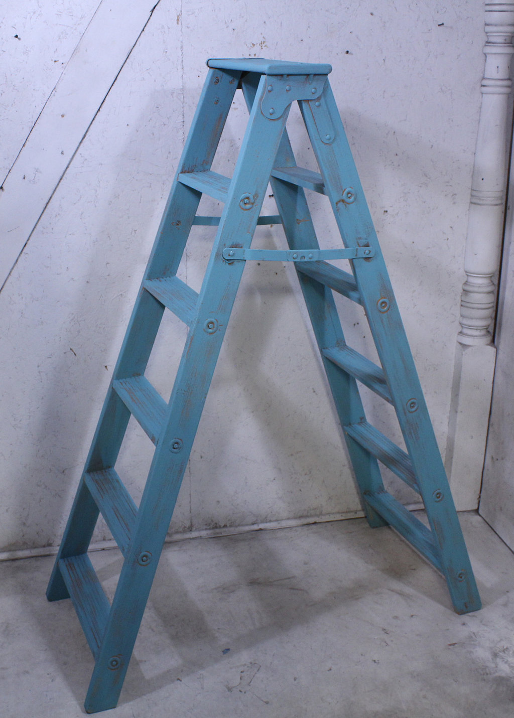 Vintage Wood Look Double Step Ladder Shelving - 6 Steps