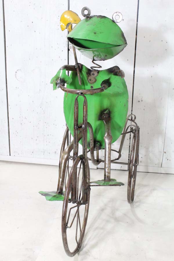 Frog on a Bike Metal Pot Holder