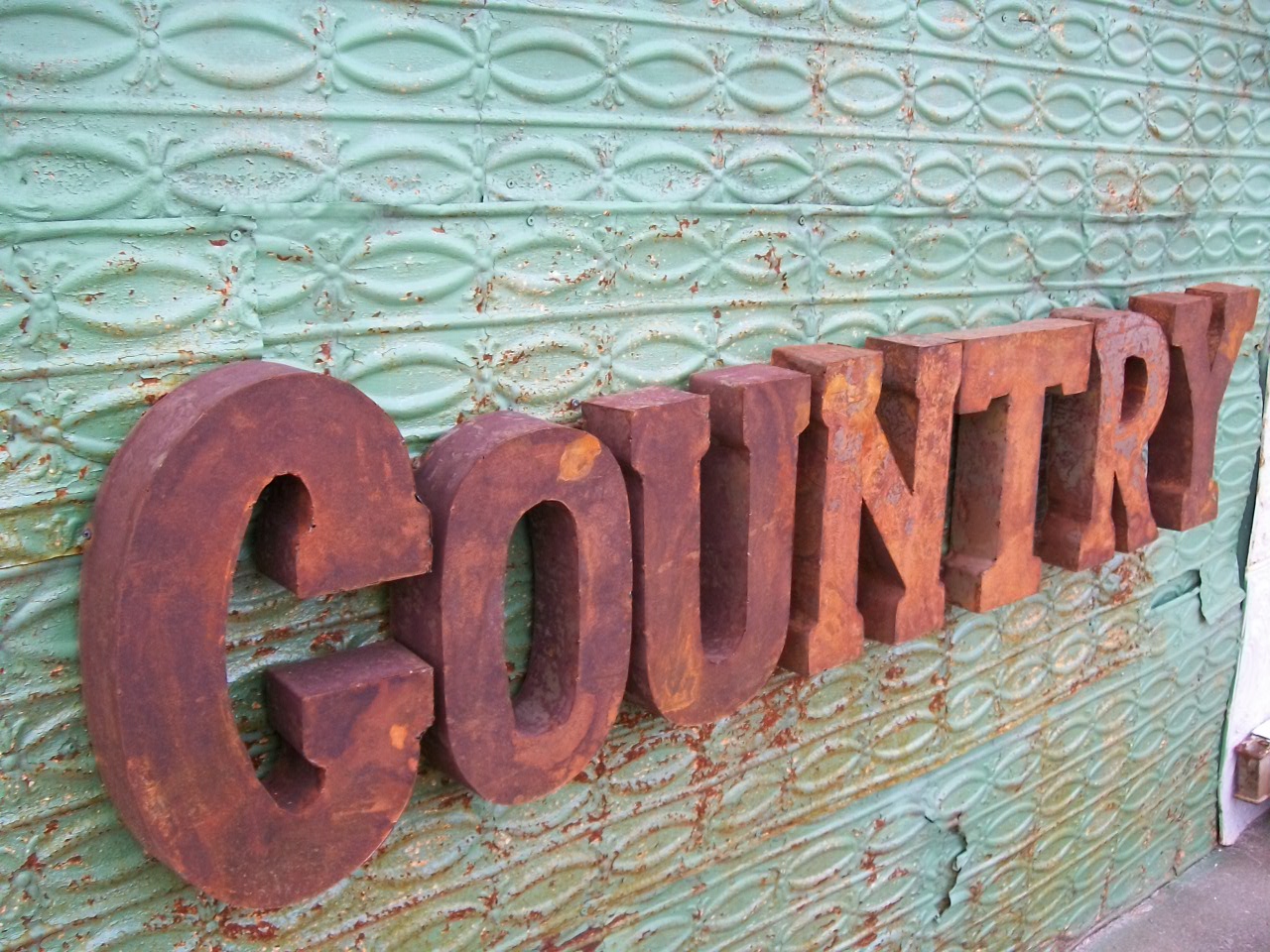 Large Country 3D Tin Sign - Indoors or Outdoors