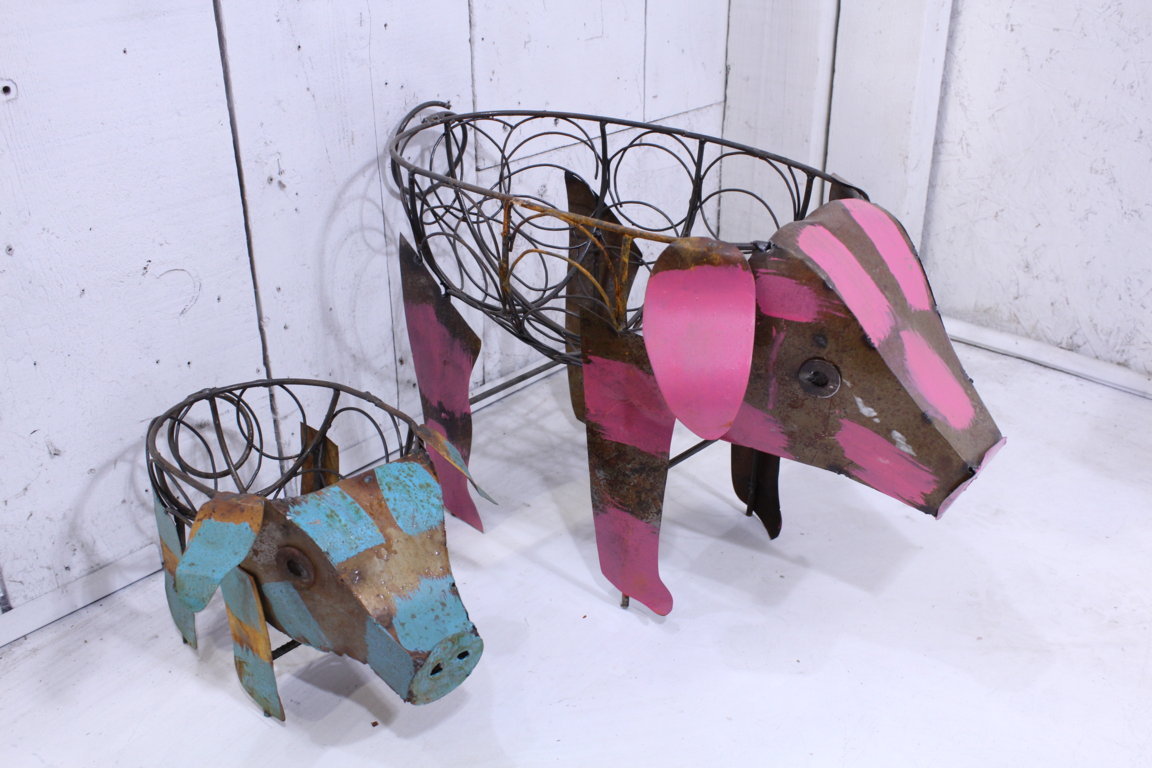 Large Metal Pig Planter Decorative Pot Container