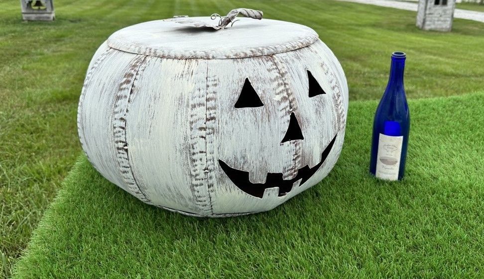 Large Ole Rusty Pumpkin - Recycled Metal Art - Garden Ornament