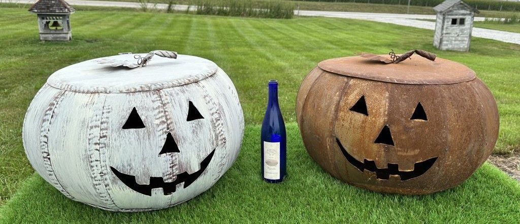 Large Ole Rusty Pumpkin - Recycled Metal Art - Garden Ornament