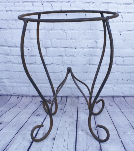 23" Wrought Iron Plant Stand - Pot Holder