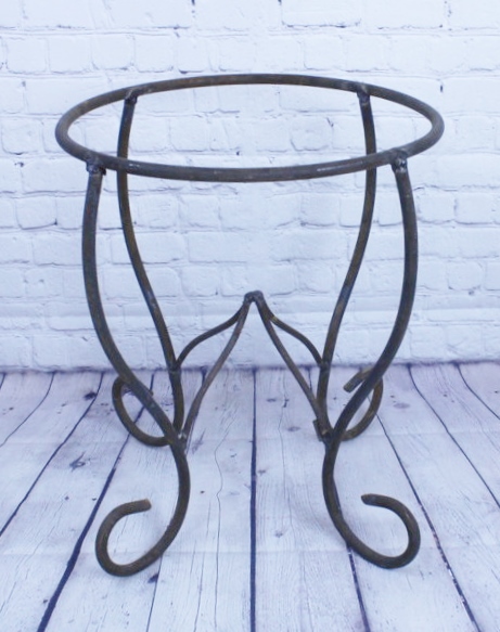 18" Wrought Iron Pot Holder - Plant Stand