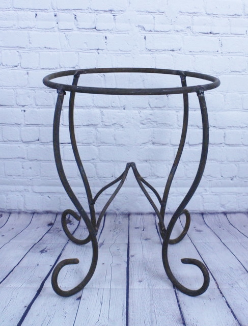 18" Wrought Iron Pot Holder - Plant Stand