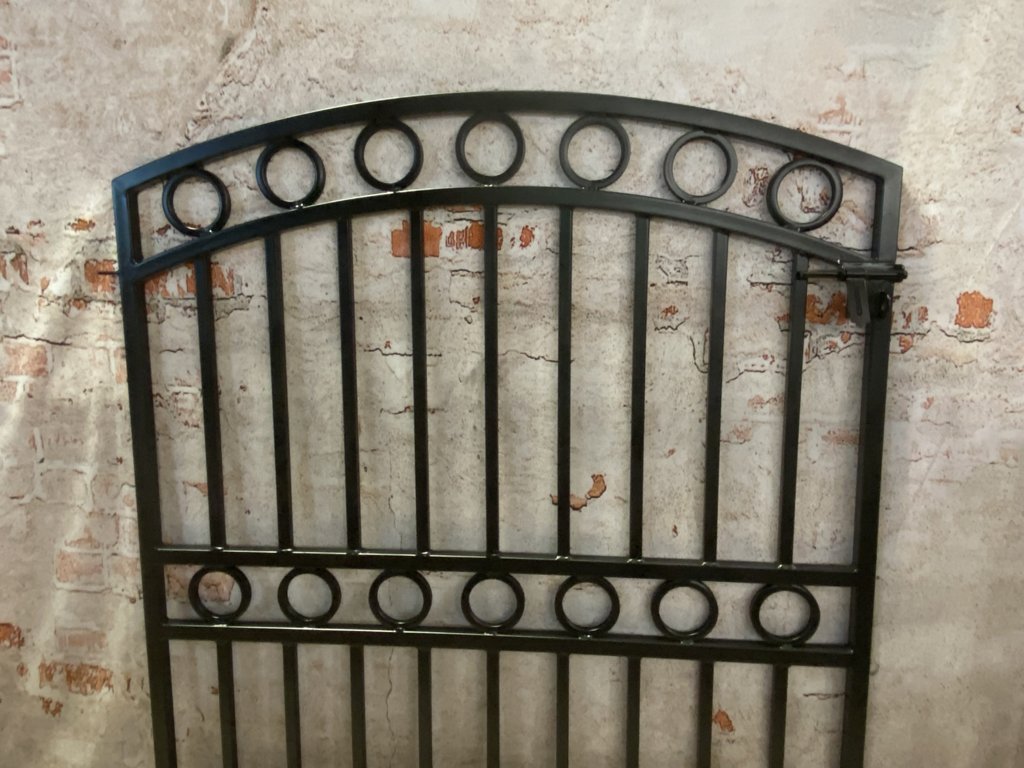 Metal Double Circle 4' x 4' Yard Entry Gate