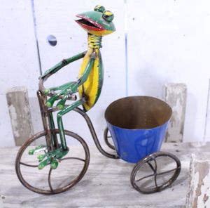 Metal Frog on a Tricycle with Flower Pail Decorative Pot Container
