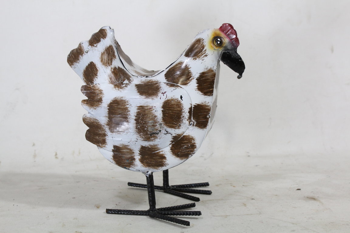 Metal Hens Head Up or Head Down Barn Yard Lawn Decoration