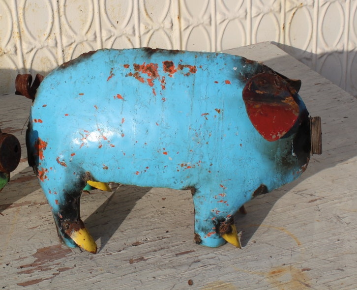 Metal Large Pig - Recycled Metal Art - Garden Ornament
