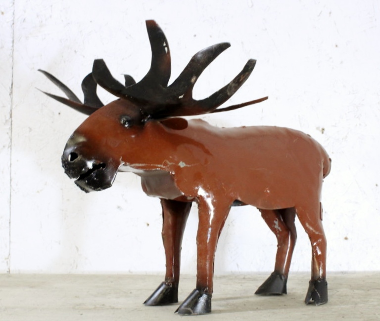 13" Metal Moose Woodsy Lawn Decor