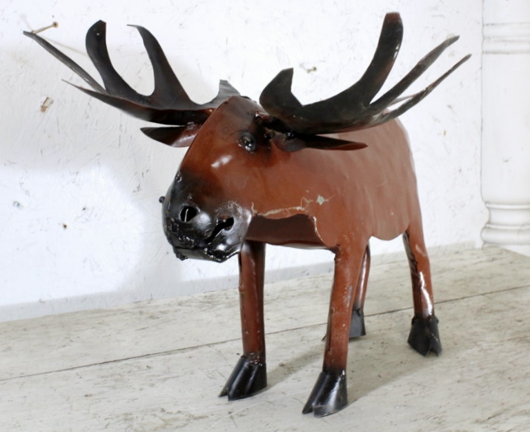 13" Metal Moose Woodsy Lawn Decor