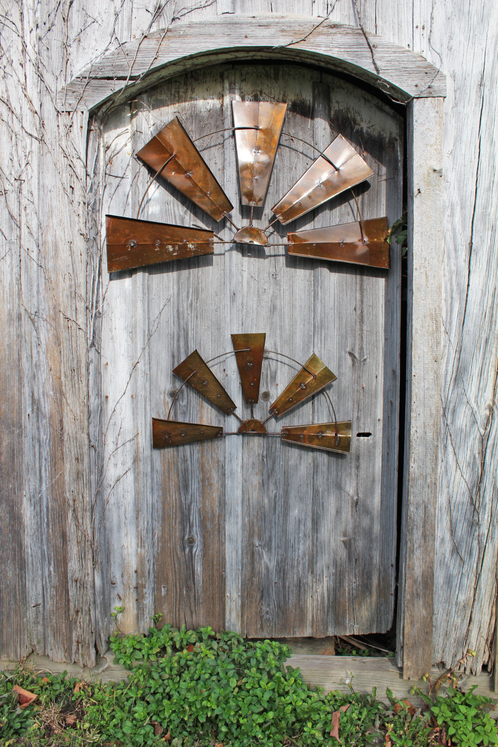 Metal Rustic Half Windmill Wall Decor