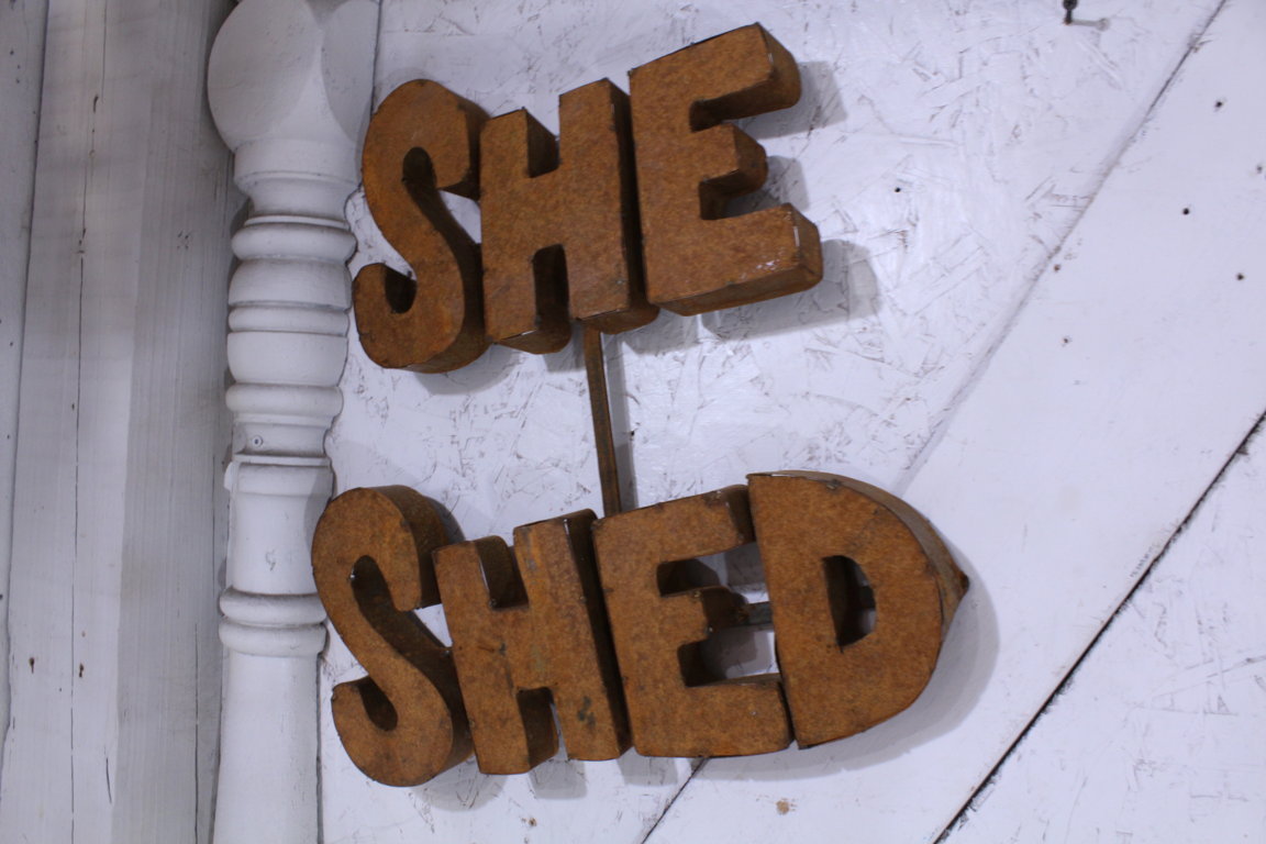 Metal She Shed Sign Decorative Wall Hanging