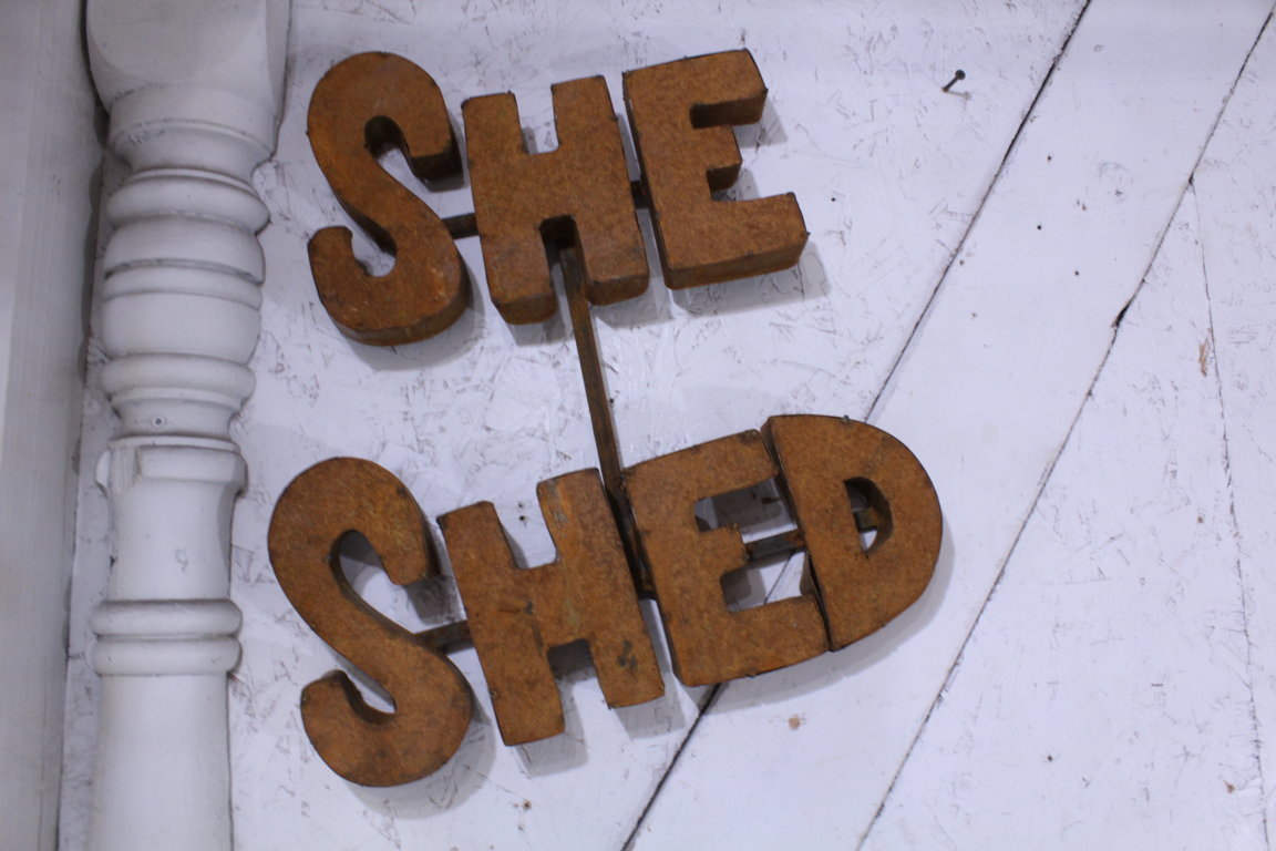 Metal She Shed Sign Decorative Wall Hanging