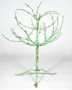 Metal Tree - Woodsy Display