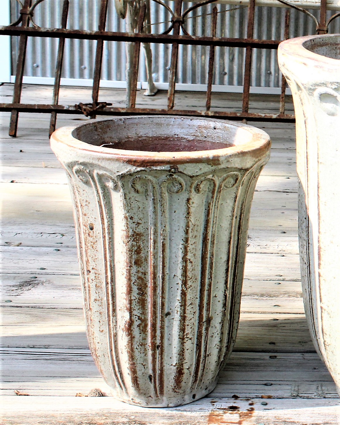 Molded Pottery Small Chandler Flower Pot OUT OF STOCK