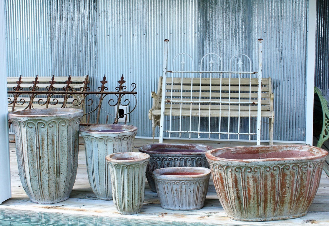 Molded Pottery Small Chandler Flower Pot OUT OF STOCK