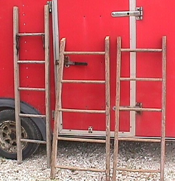 Old 5 Rung Rustic Vintage Wooden Ladder
