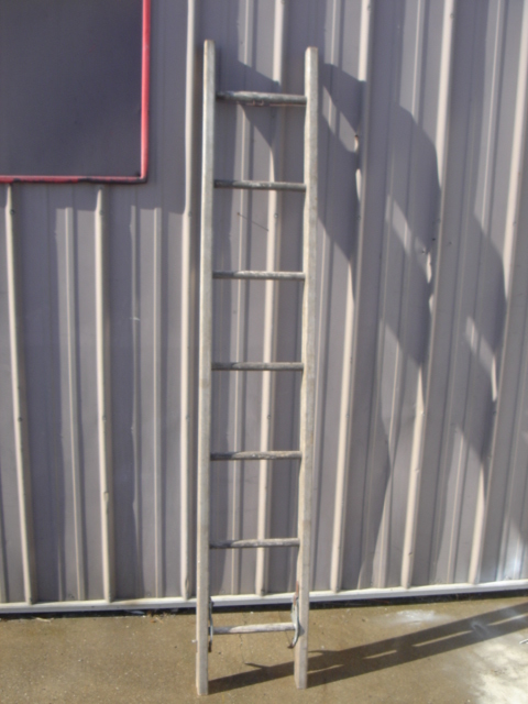 Old Rustic Vintage 7 Rung Wood Ladder - Vintage Painter Ladder