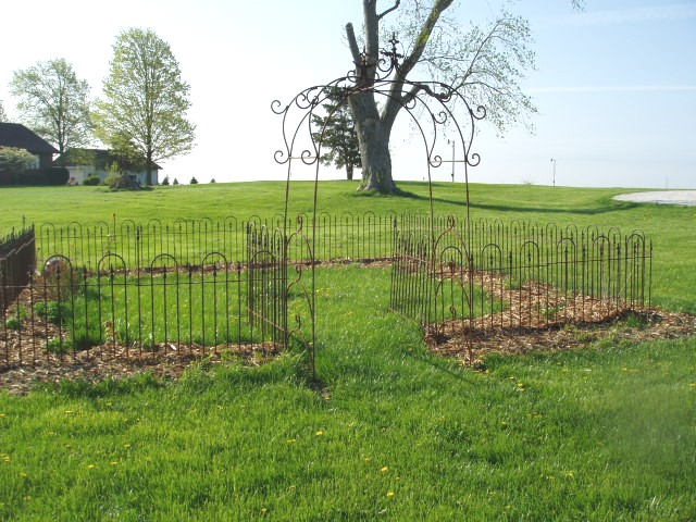 Our 3' Interlocking Fence Makes Great Cemetery Fencing