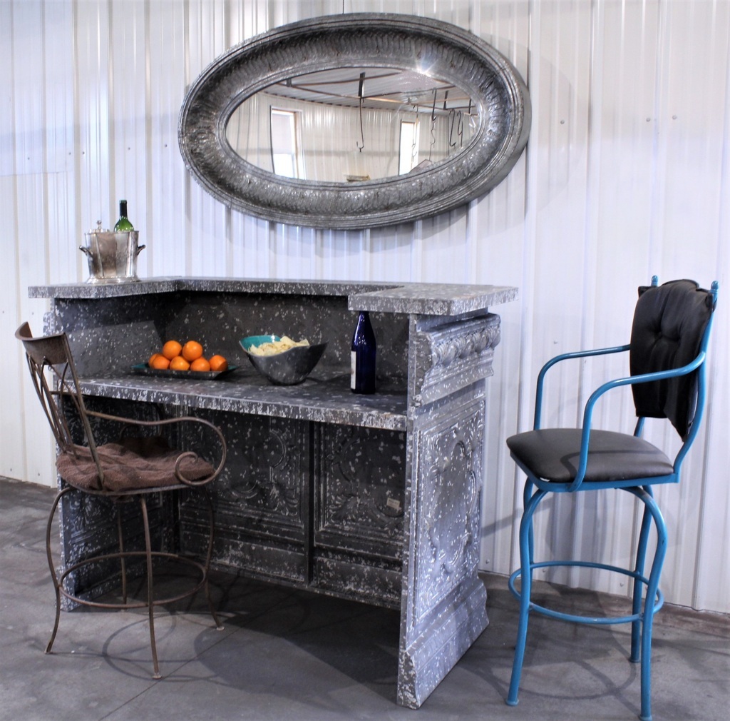 Vintage Look Metal Bar - Cocktail Serving Counter