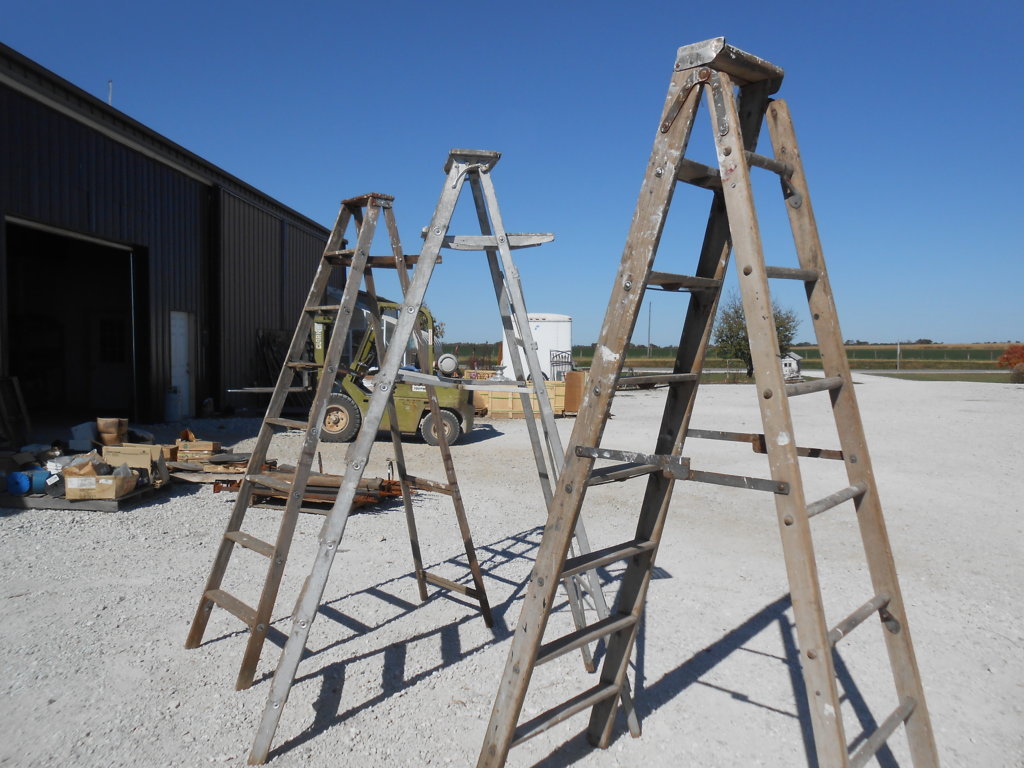 Primitive 8 Step Rustic Wooden Ladder - Vintage Ladder