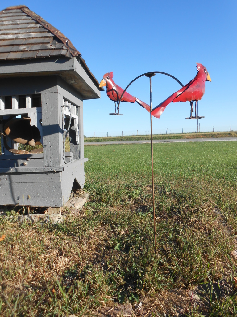 Recycled Metal Cardinal Balancing Garden Stake