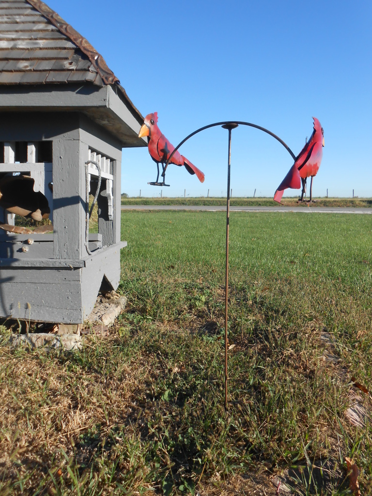 Recycled Metal Cardinal Balancing Garden Stake