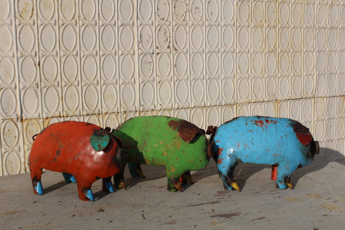 Recycled Metal Pigs 3 Sizes