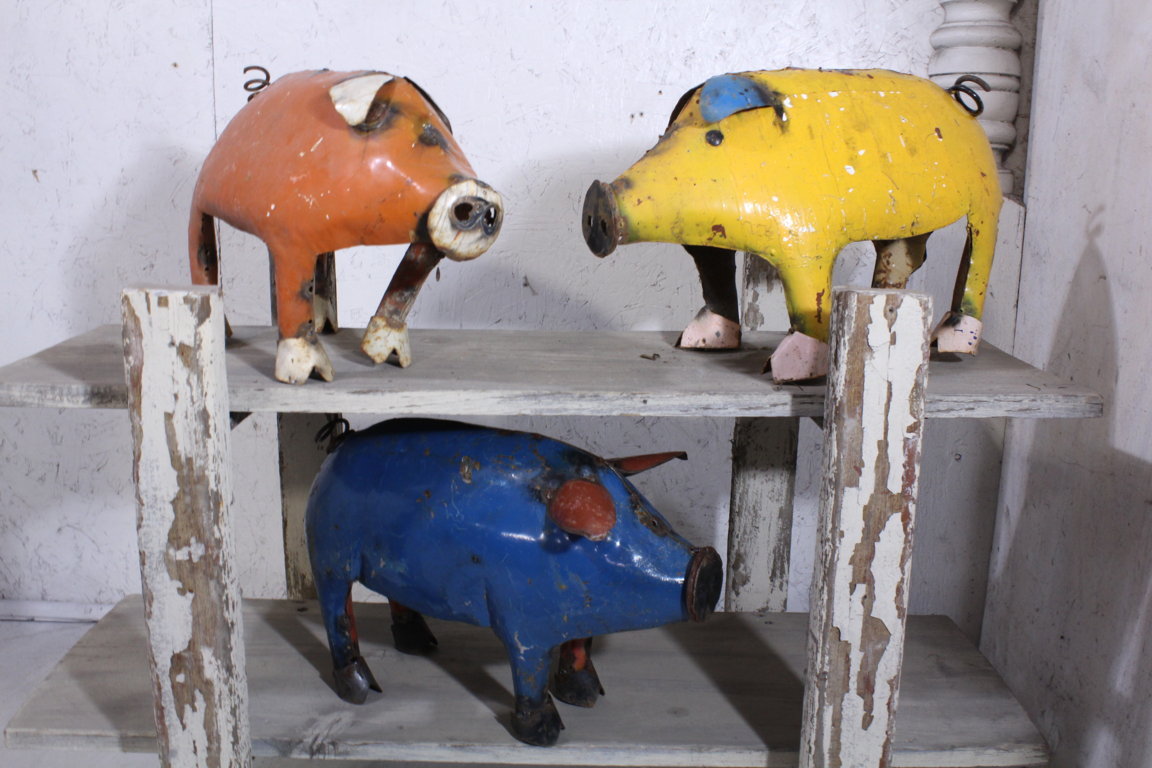 Recycled Metal Pigs 3 Sizes