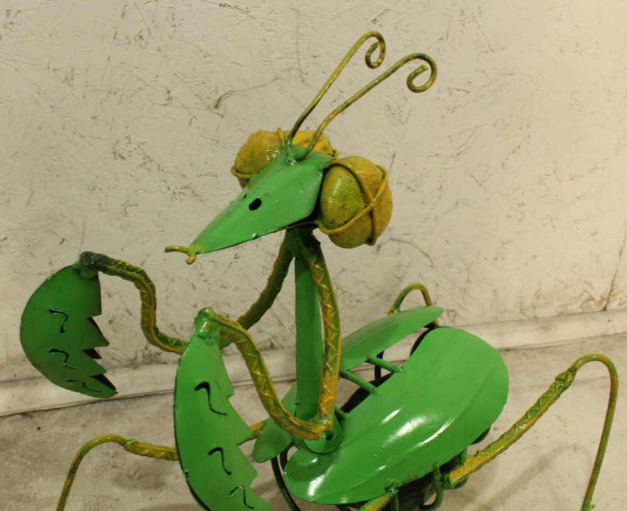 17" Recycled Metal Praying Mantis Garden Decor
