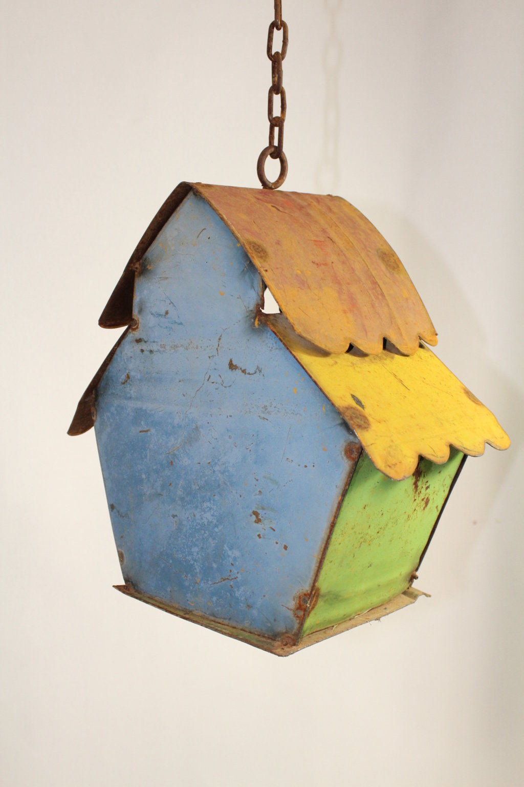 Rustic Metal Hanging Birdhouse with Flower