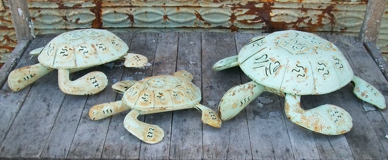 Small 14" Rustic Metal Turtle - Recycled Metal Art - Garden Ornament