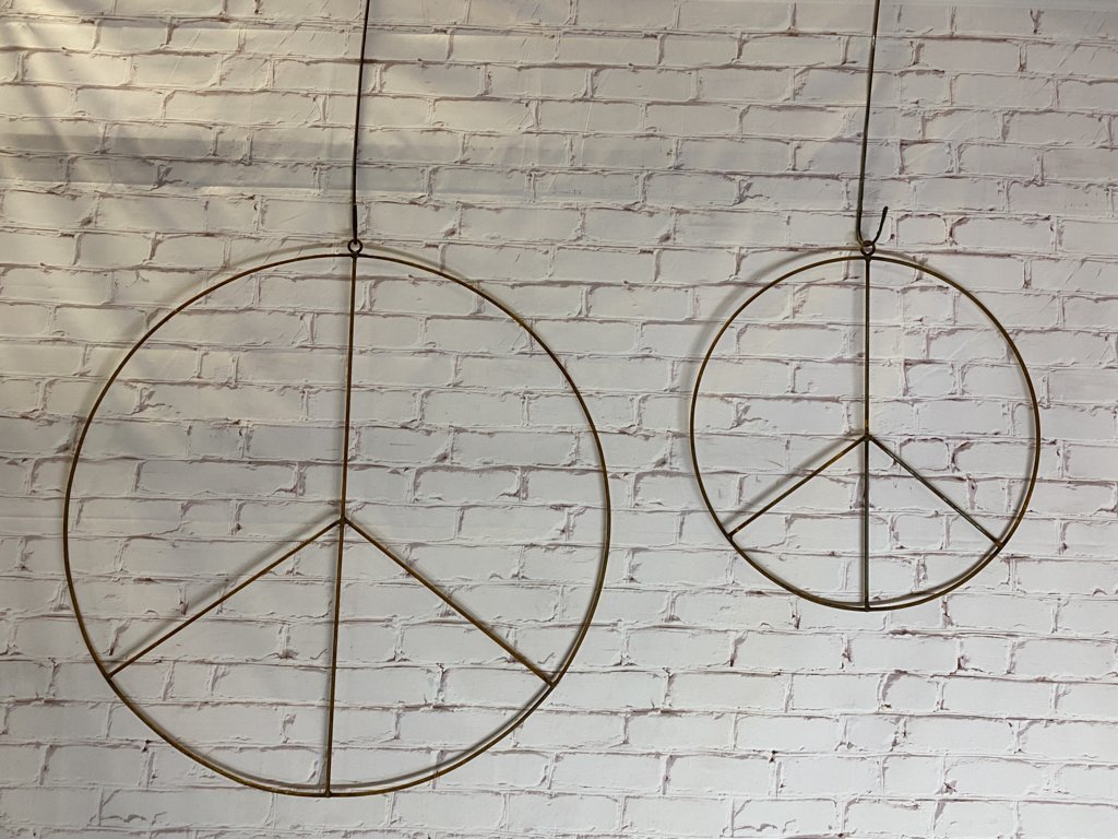 Small 25" Wrought Iron Peace Sign Hanging Wall Decoration