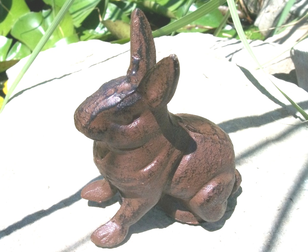 Small Cast Iron 4" Rabbit