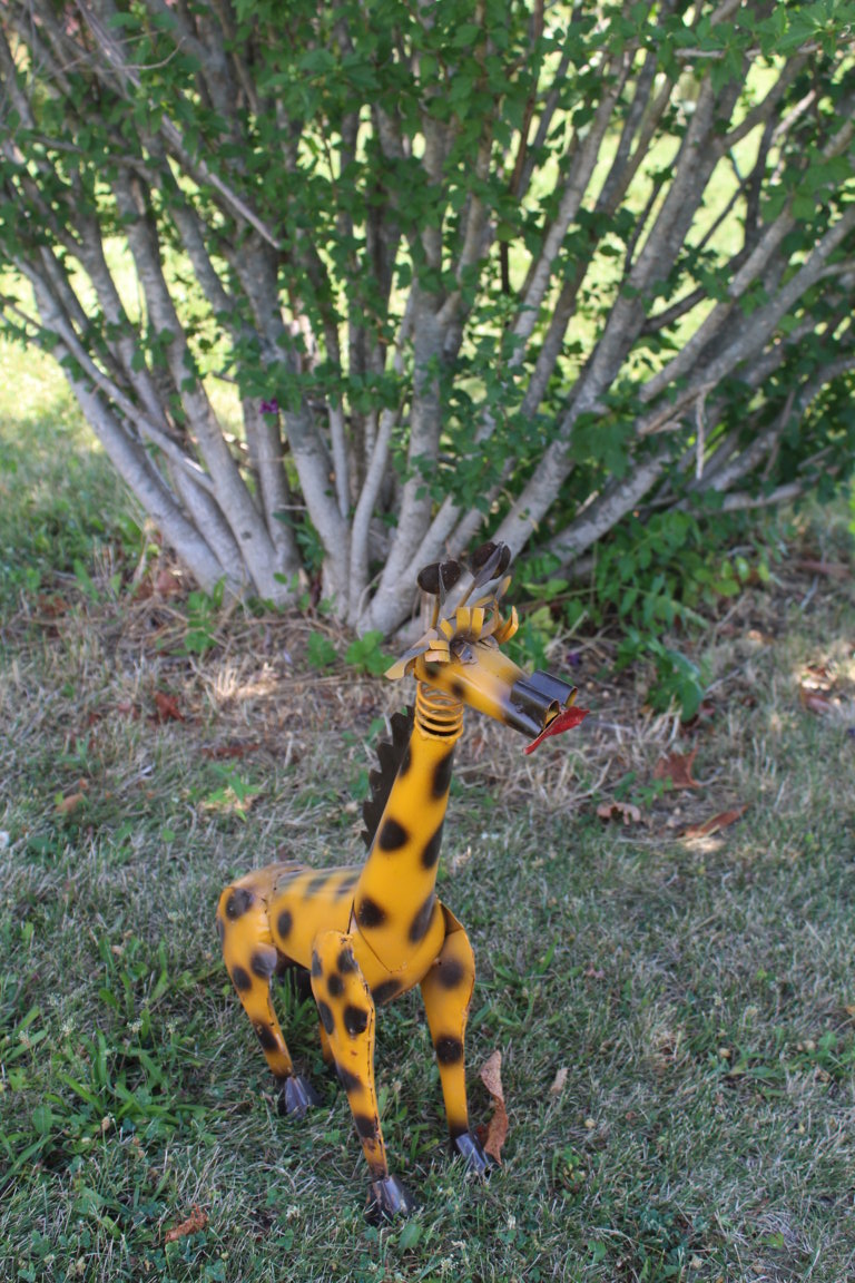 Small Metal Giraffe Zoo Animal Art
