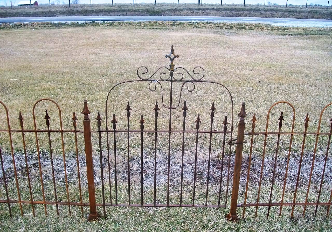 Small Ornate Iron Gate For Front Yard - 3 ft