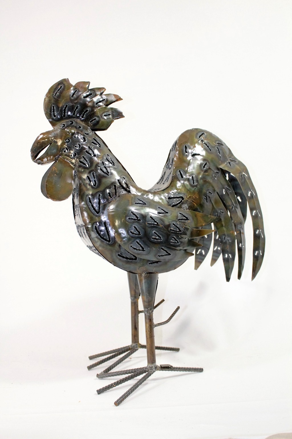 Small Recycled Metal Raymond Rooster Yard Accents