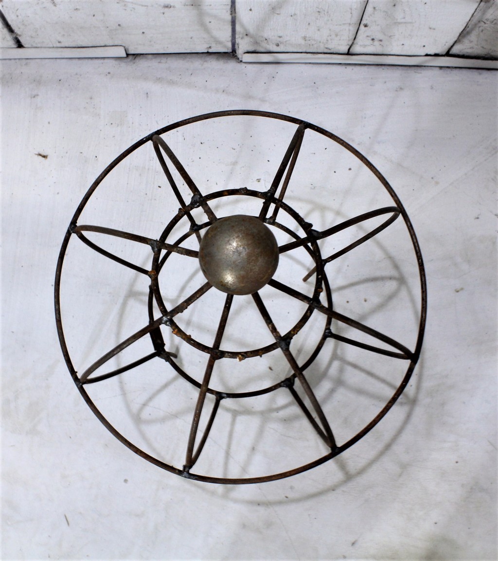 Wrought Iron Small Bob Topiary - Metal Plant Support