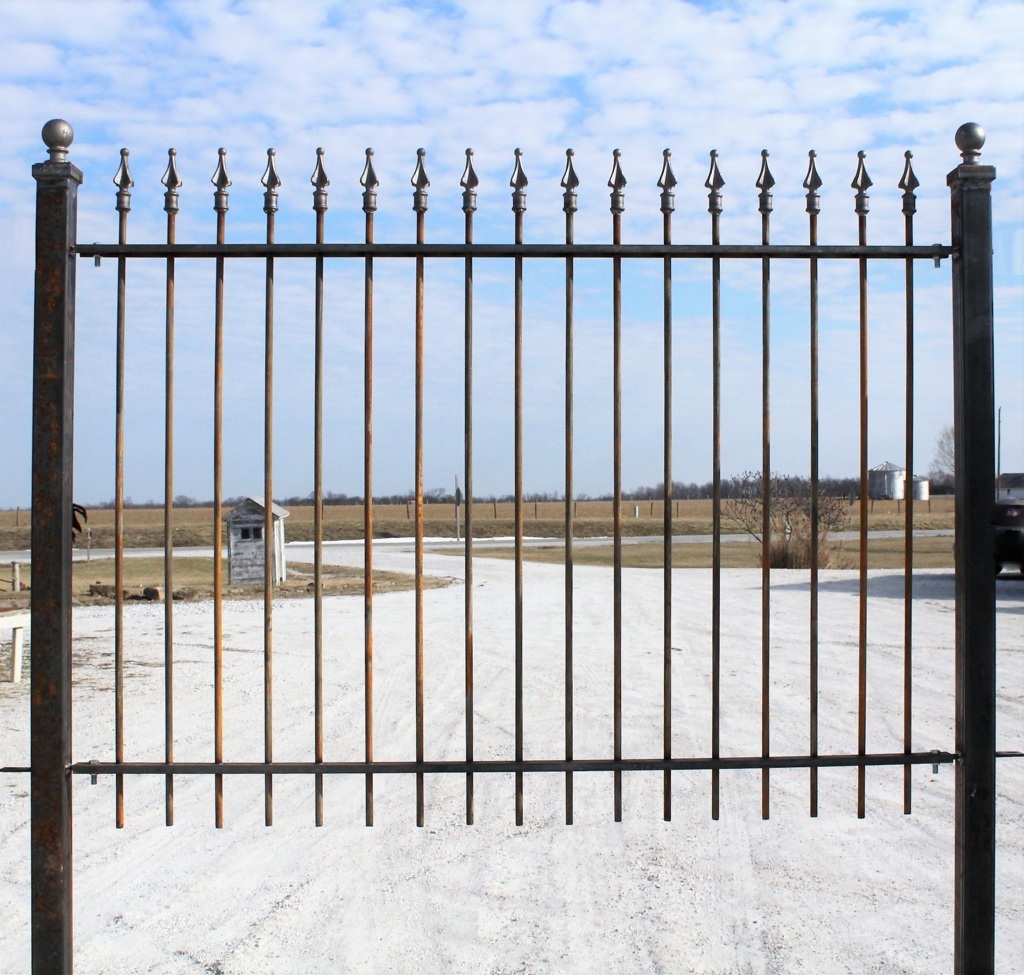 Solid Wrought Iron Quad Finial Fencing & Gates