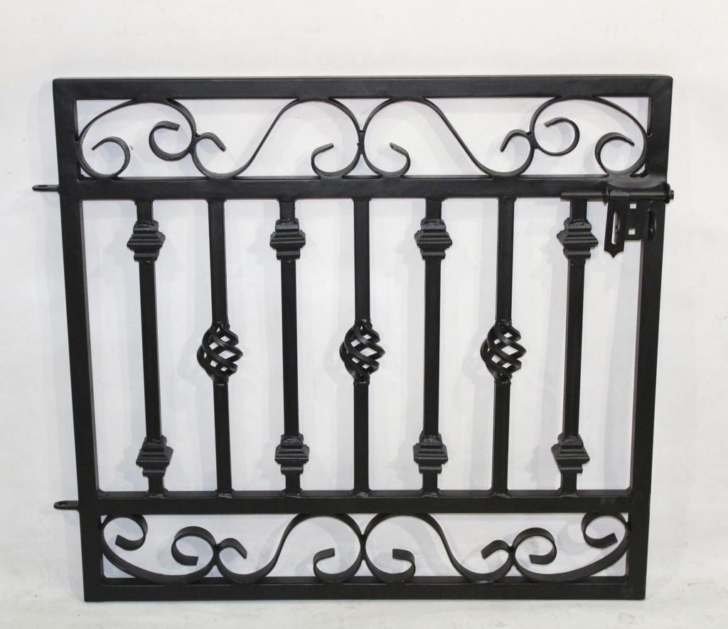Square Metal Donovan Ornate Entrance Gate 36" x 36"