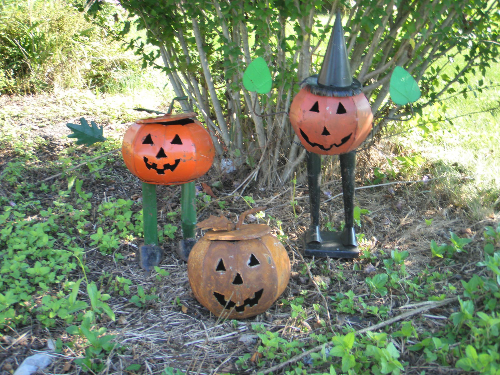 The OLE Rusty Metal Pumpkin - Three Sizes to Decorate